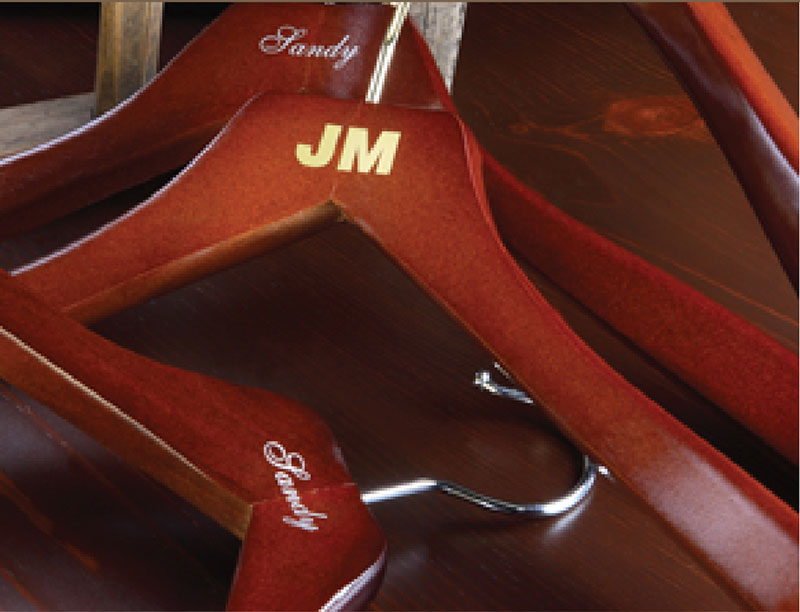 Huge Savings on Wooden, Plastic, Metal, & Specialty Hangers